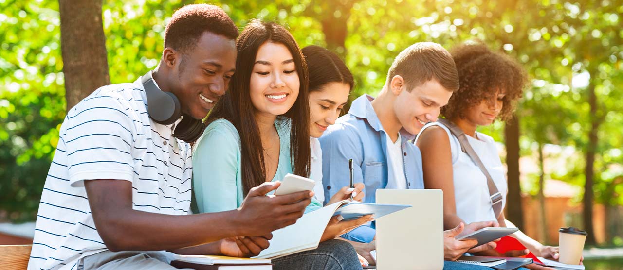 ¡Jóvenes talentos! - enelamericas.com